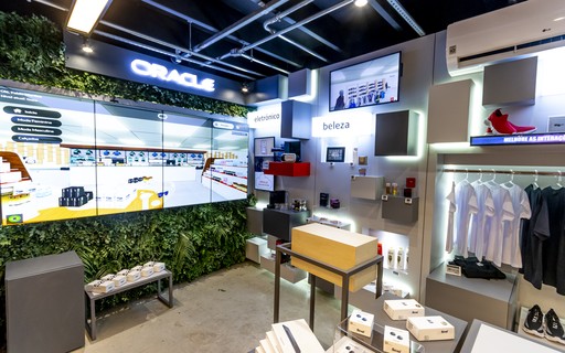Com réplica em realidade aumentada, primeira loja física da Oracle no ...