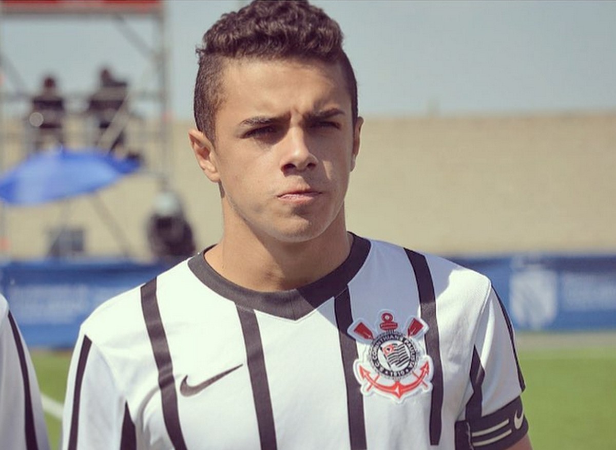 Tuna Luso anuncia contratação de lateral formado nas categorias de base ...