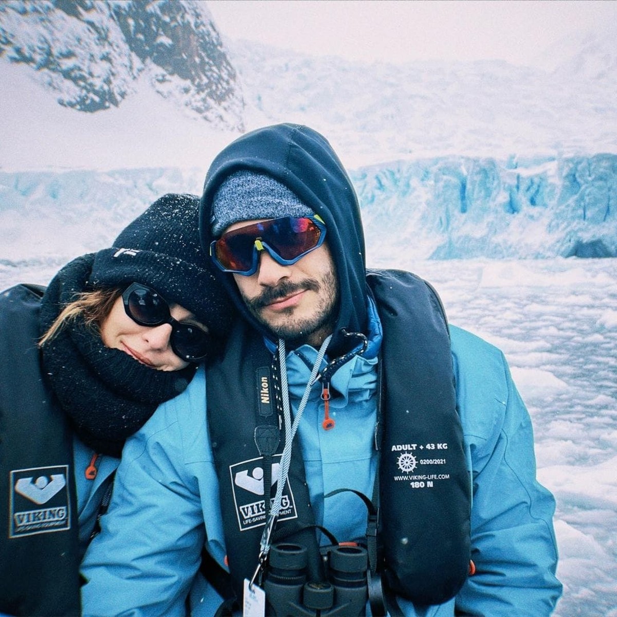 Fernanda Paes Leme celebra dois anos ao lado do noivo, Victor Sampaio ...