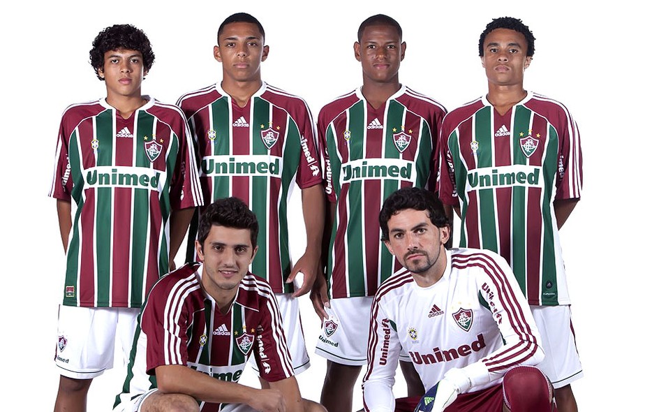 FOTOS: Fluminense apresenta novo uniforme - fotos em fluminense