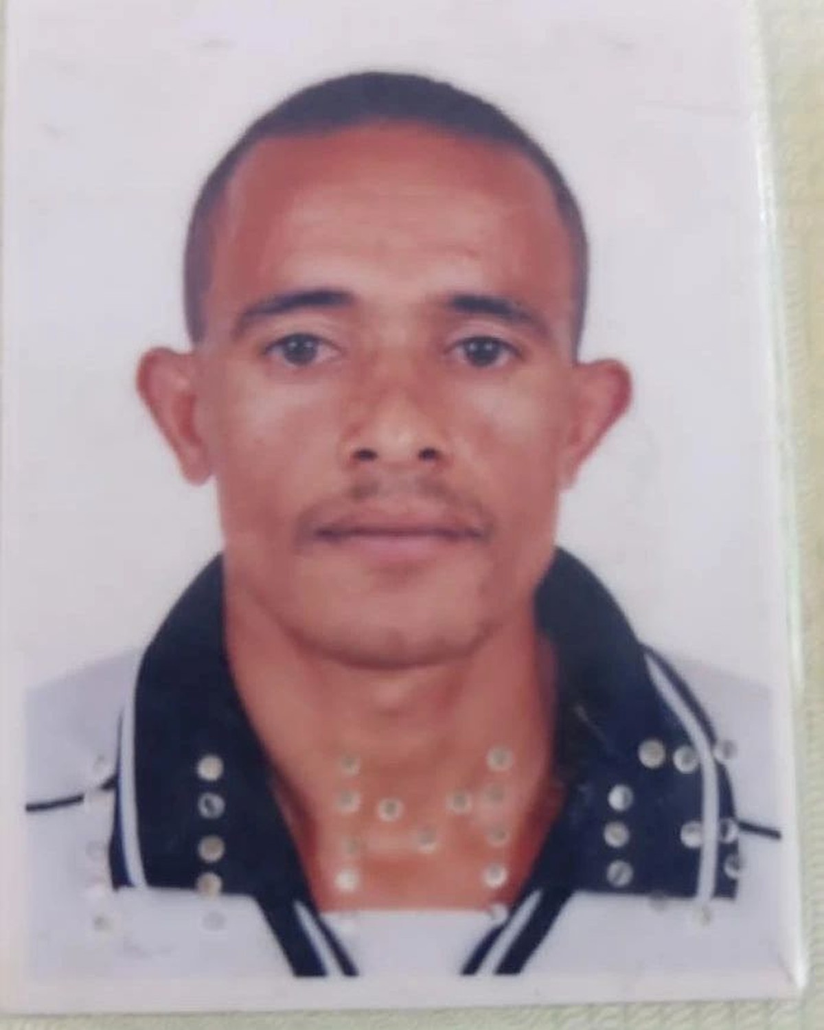 Homem é morto com tiros no rosto em Teófilo Otoni | Vales de Minas ...