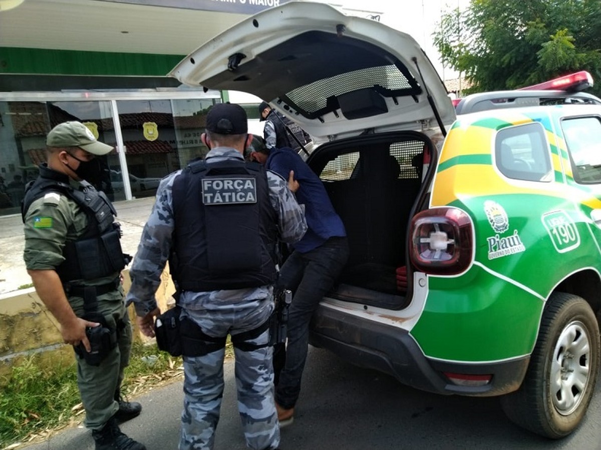 Homem é Preso Suspeito De Matar Mototaxista A Pedradas No Piauí Piauí