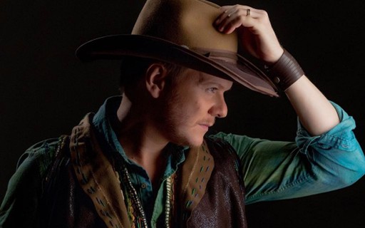 Michel Teló vai estrelar musical: "Desafio novo para mim" - Quem | QUEM ...