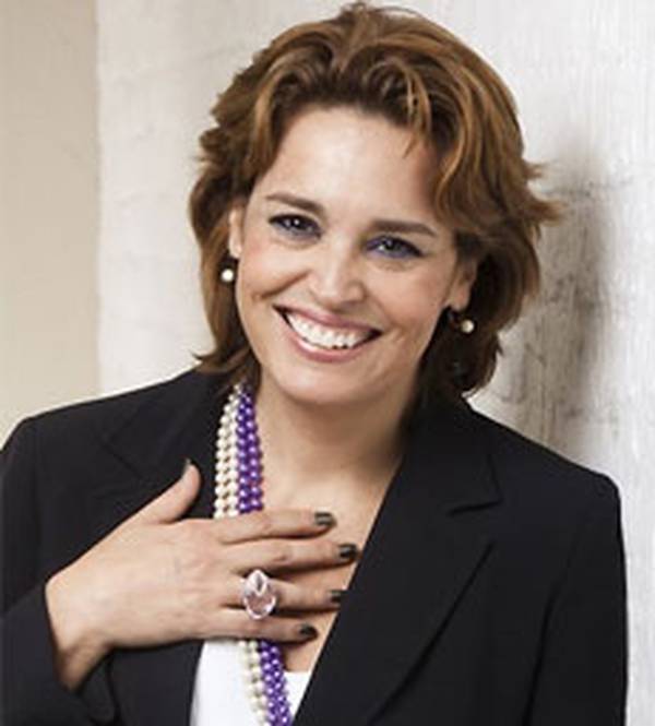 Saiba tudo sobre: Suzy Rêgo