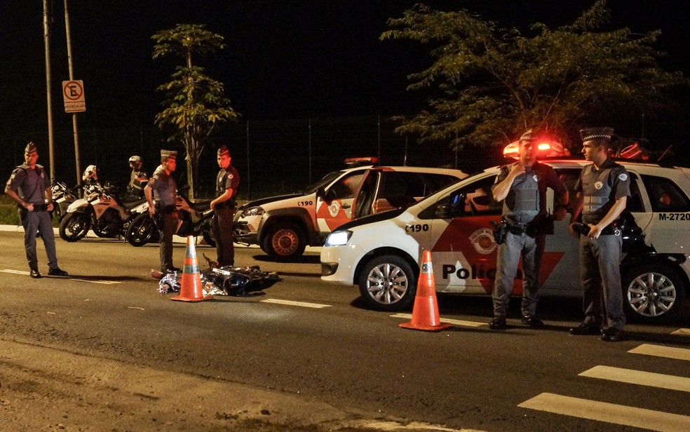 Tiroteio Entre Policial E Assaltantes Na Zona Sul De Sp Tem Um Morto E
