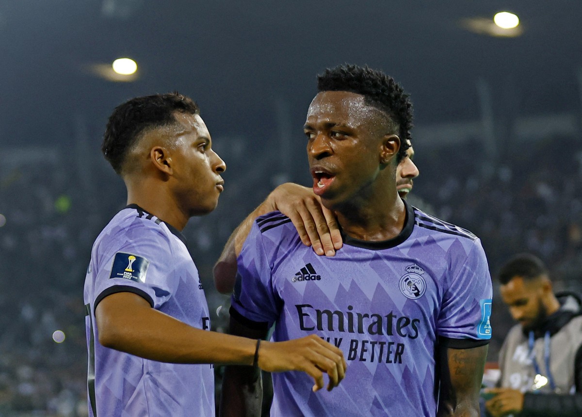 Ancelotti diz que Rodrygo e Vinicius Junior têm que jogar juntos no Real | futebol espanhol | ge