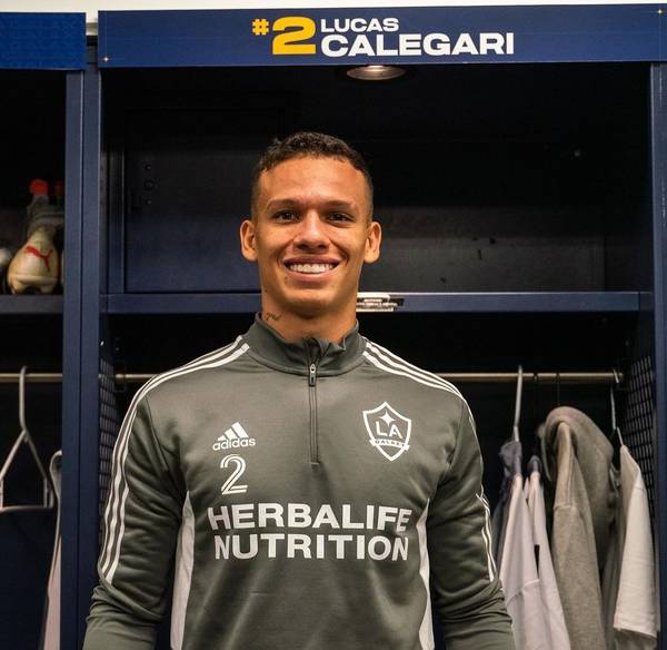 Calegari volta ao Fluminense e ficará à disposição da comissão técnica ...