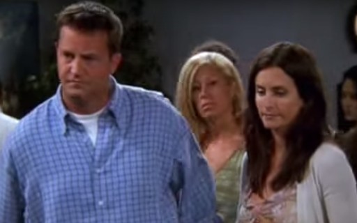 A Microsoft contratou a Jennifer Aniston e o Matthew Perry para ...