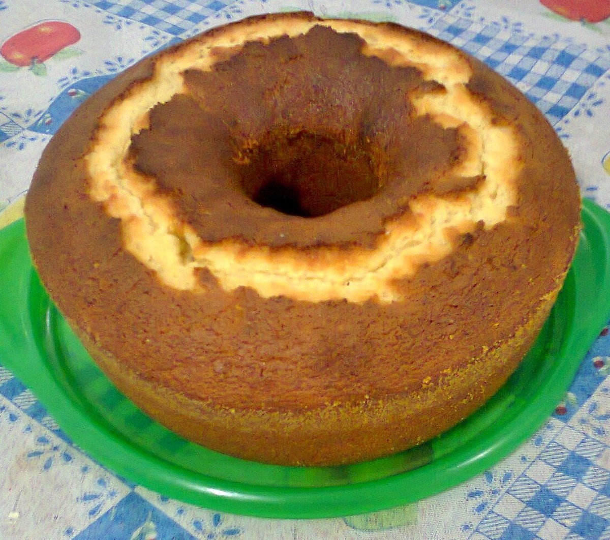 Bolo de Queijo da Tia Cleusa | Bolos | Receitas