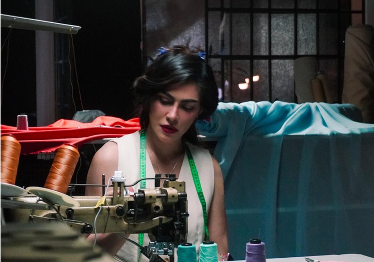 Em novo filme, Cleo vive jovem da periferia que sonha em ser estilista ...