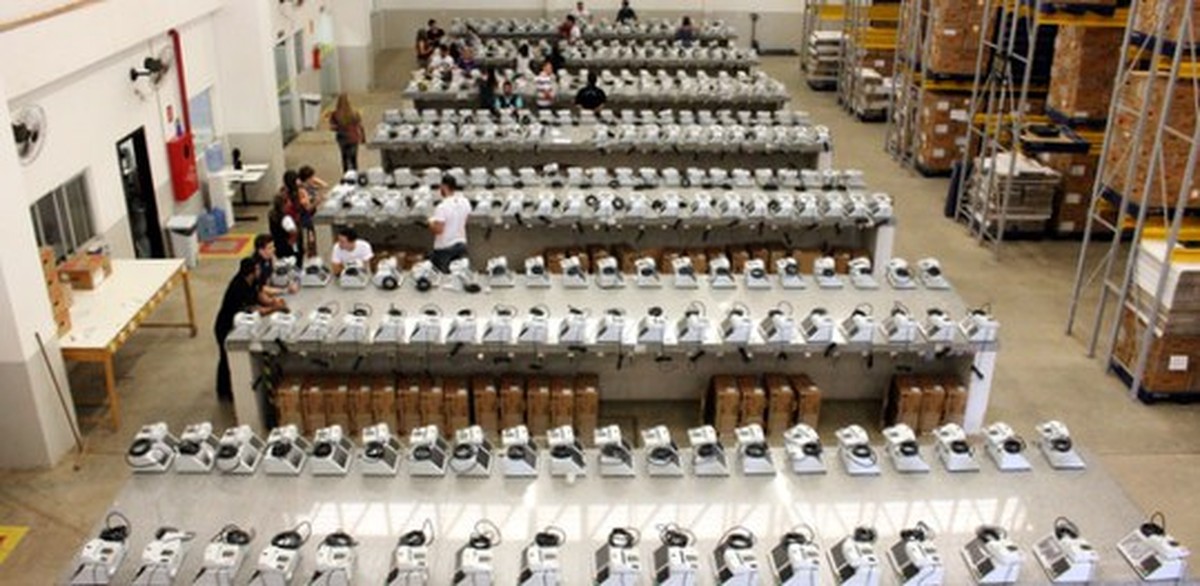 TRE-MT deve iniciar distribuição das mais de 8 mil urnas aos municípios ...