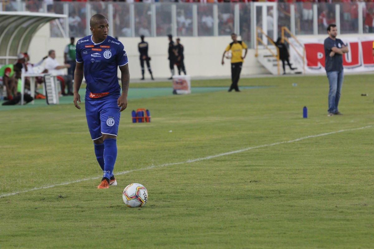 Danilo Pires e Vinícius Simon são operados com sucesso | confiança | ge