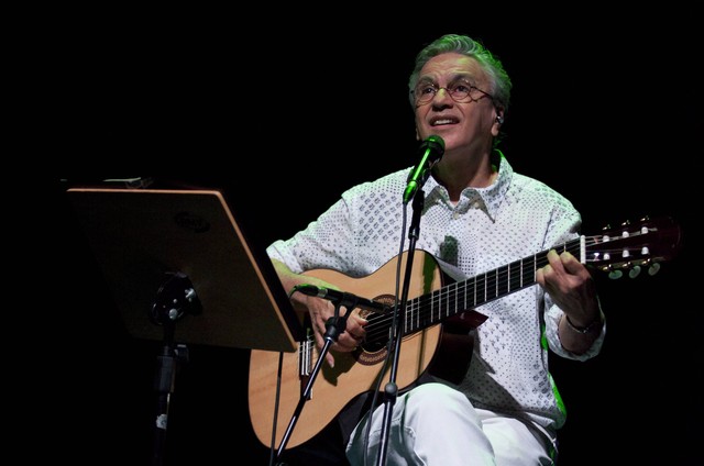 Caetano Veloso desembarca no Vale do Silício | Lauro Jardim - O Globo Caetano Veloso desembarca no Vale do Silício | Lauro Jardim - O Globo
