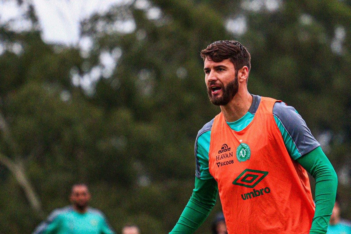 Everaldo aprova dupla com Henrique Almeida e espera aperfeiçoar ...