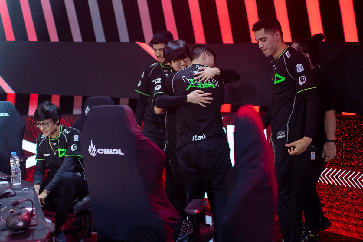 CBLOL 2022: Ceos exalta "maré de vitórias" para LOUD chegar forte aos ...