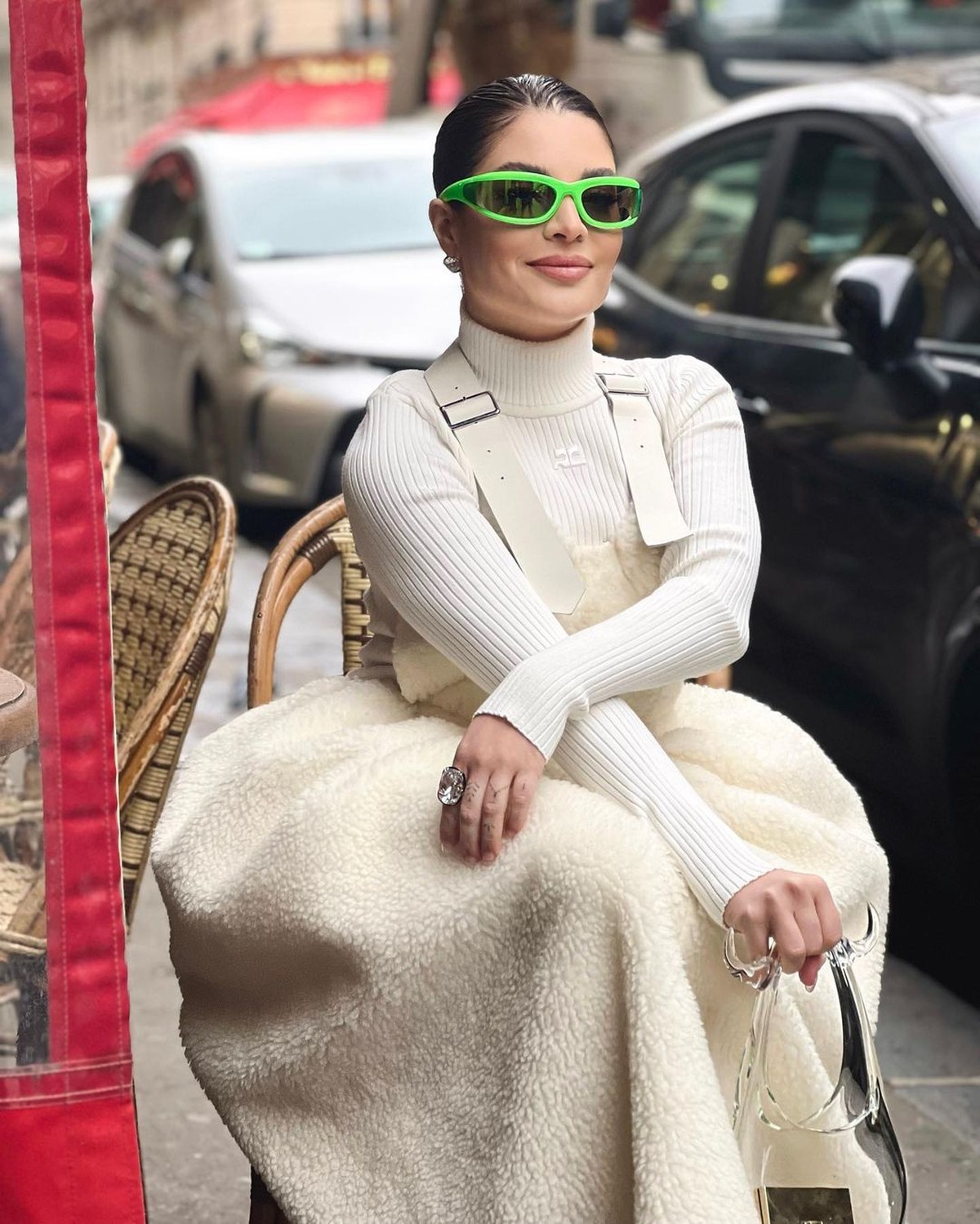 G-kay abre álbum de fotos durante Semana de Moda em Paris | Gente | O Globo
