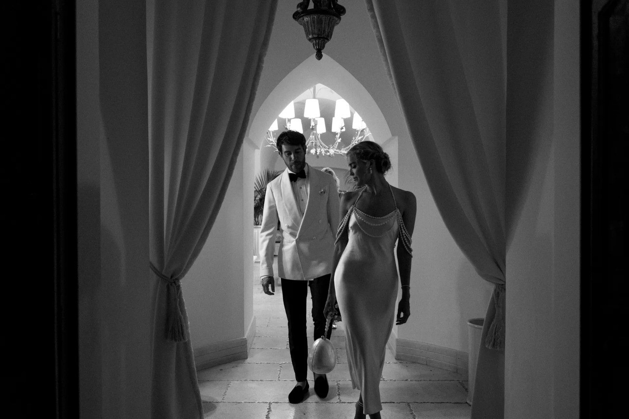 Essa noiva desenhou seu próprio vestido para seu “casamento nas nuvens ...