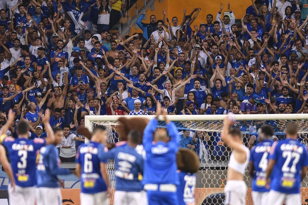 Bons números no Mineirão em 2017 alentam Cruzeiro para classificação ...