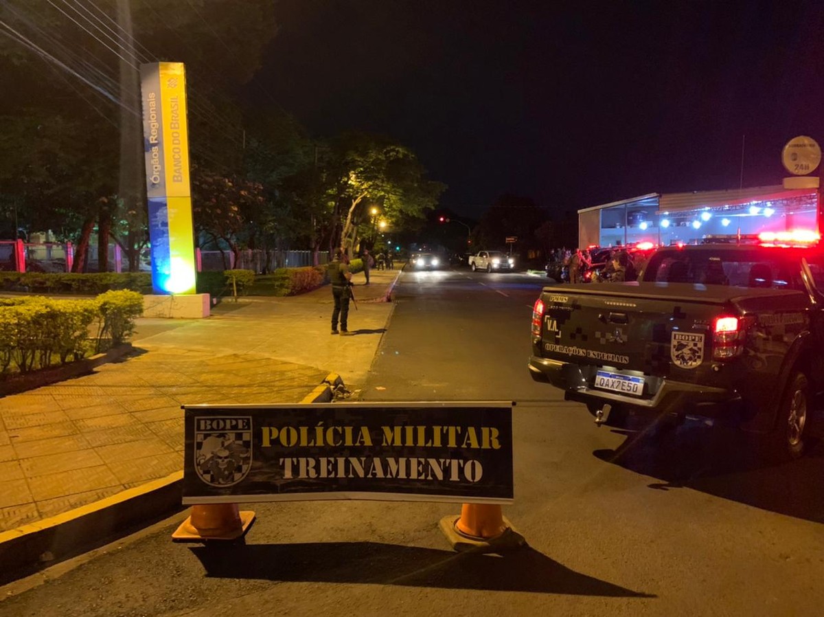 Mais De 1 2 Mil Policiais Participam De Simulação De Assalto Do Novo