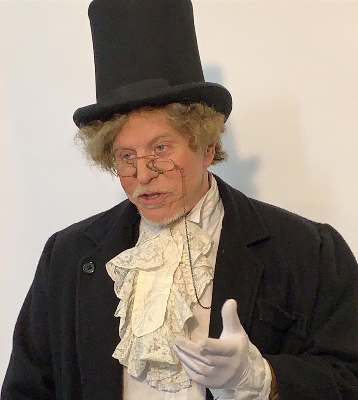Miguel Falabella viverá o avarento Ebenezer Scrooge em espetáculo de ...