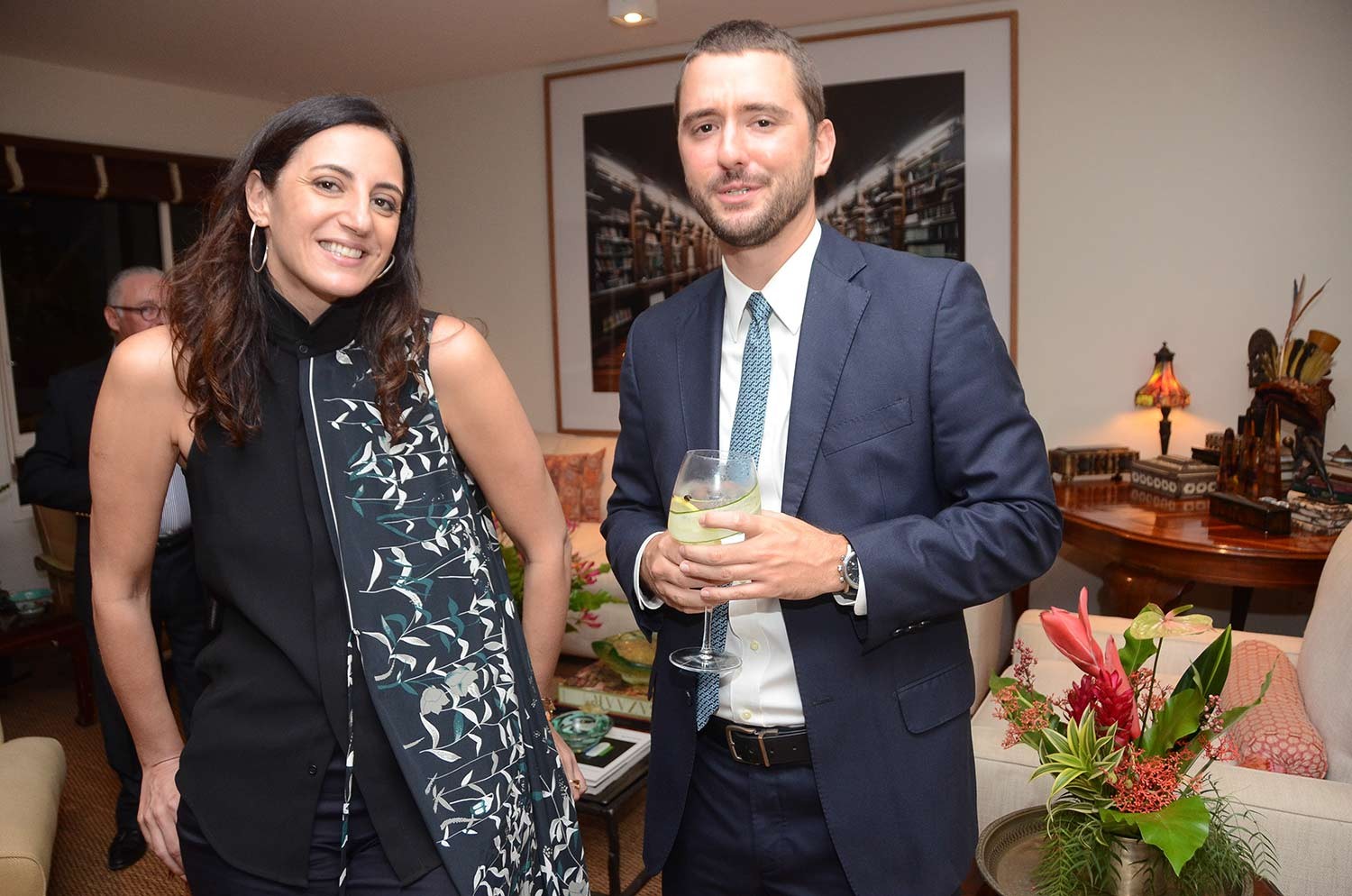 Amsterdam Sauer promove jantar para celebrar coleção Costellation ...