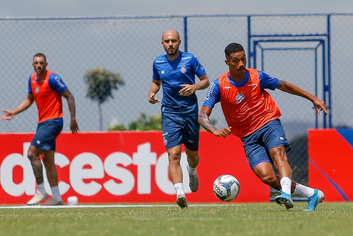 Presidente do Bahia explica rescisão de contrato do meia Dimitri ...