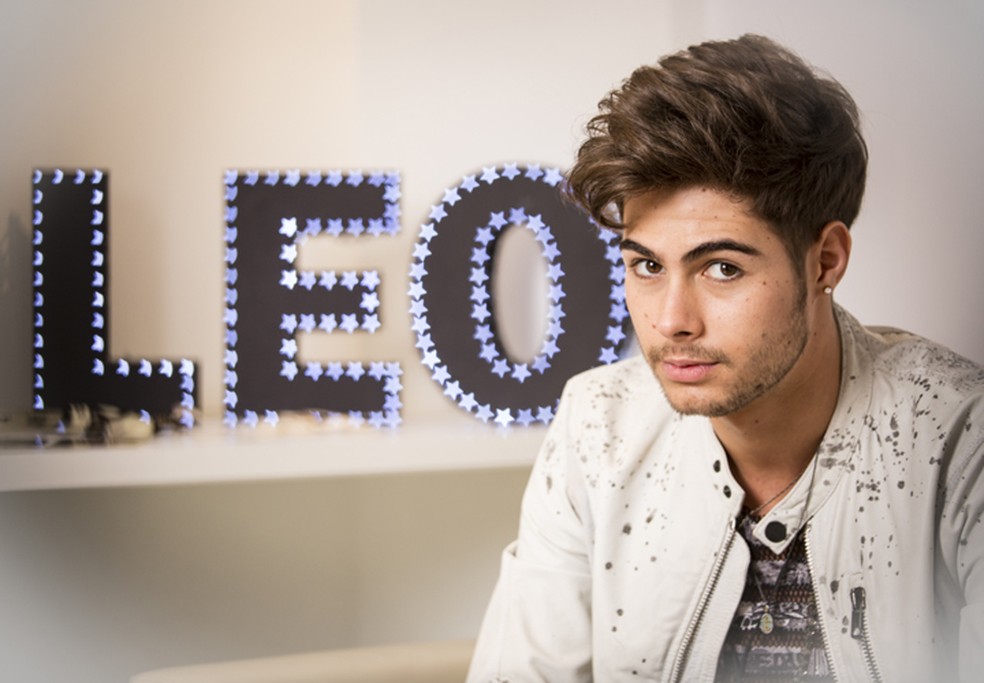 Léo Régis abre o jogo e revela que está solteiro: 'Meu coração é de ...