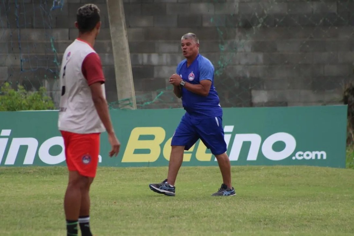 Queimadense anuncia a saída do técnico Cipriano Alexandre | queimadense ...
