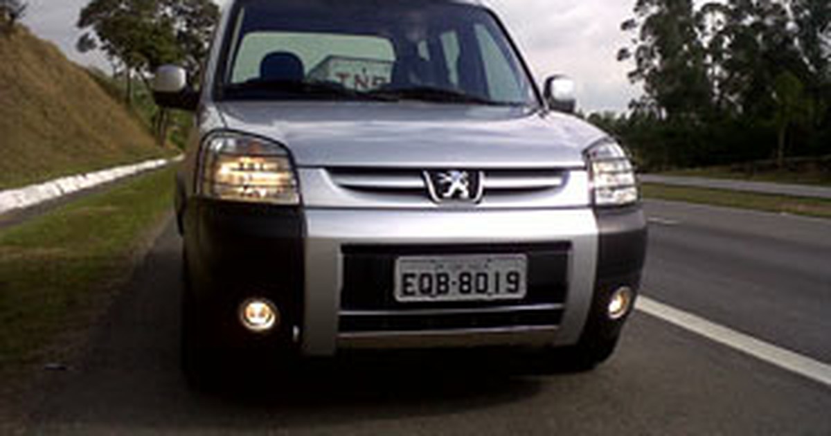 Auto Esporte - Peugeot lança Partner de passeio no Brasil a partir de R ...