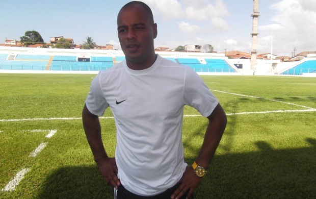 'Eu sei que dei dez passos para trás saindo do Nacional-AM', diz Jairo ...