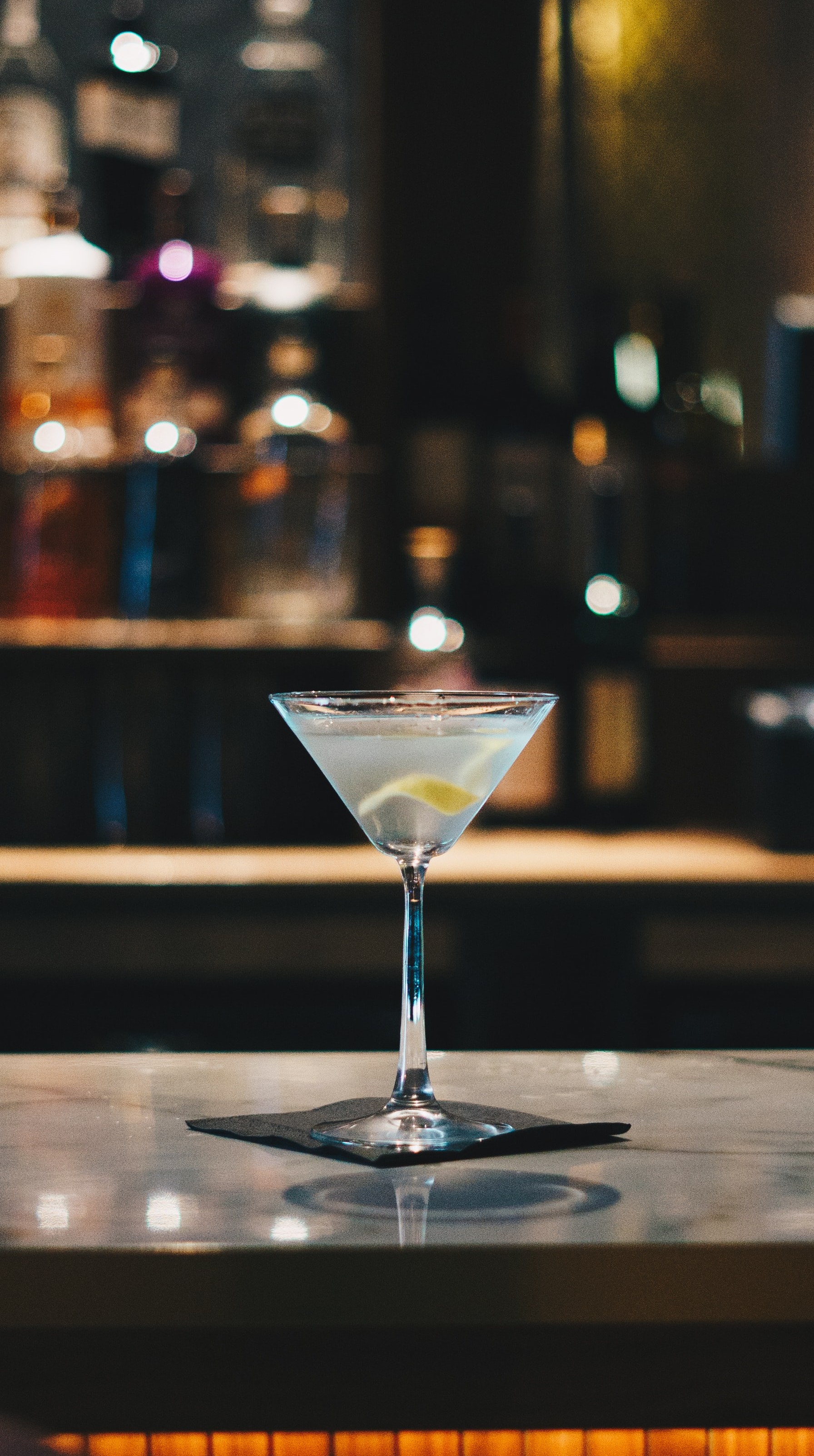 Dry martini: como preparar o drink do 007