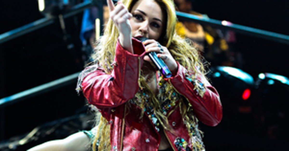 G1 - Miley Cyrus sobe ao palco no Rio de Janeiro - notícias em Pop & Arte