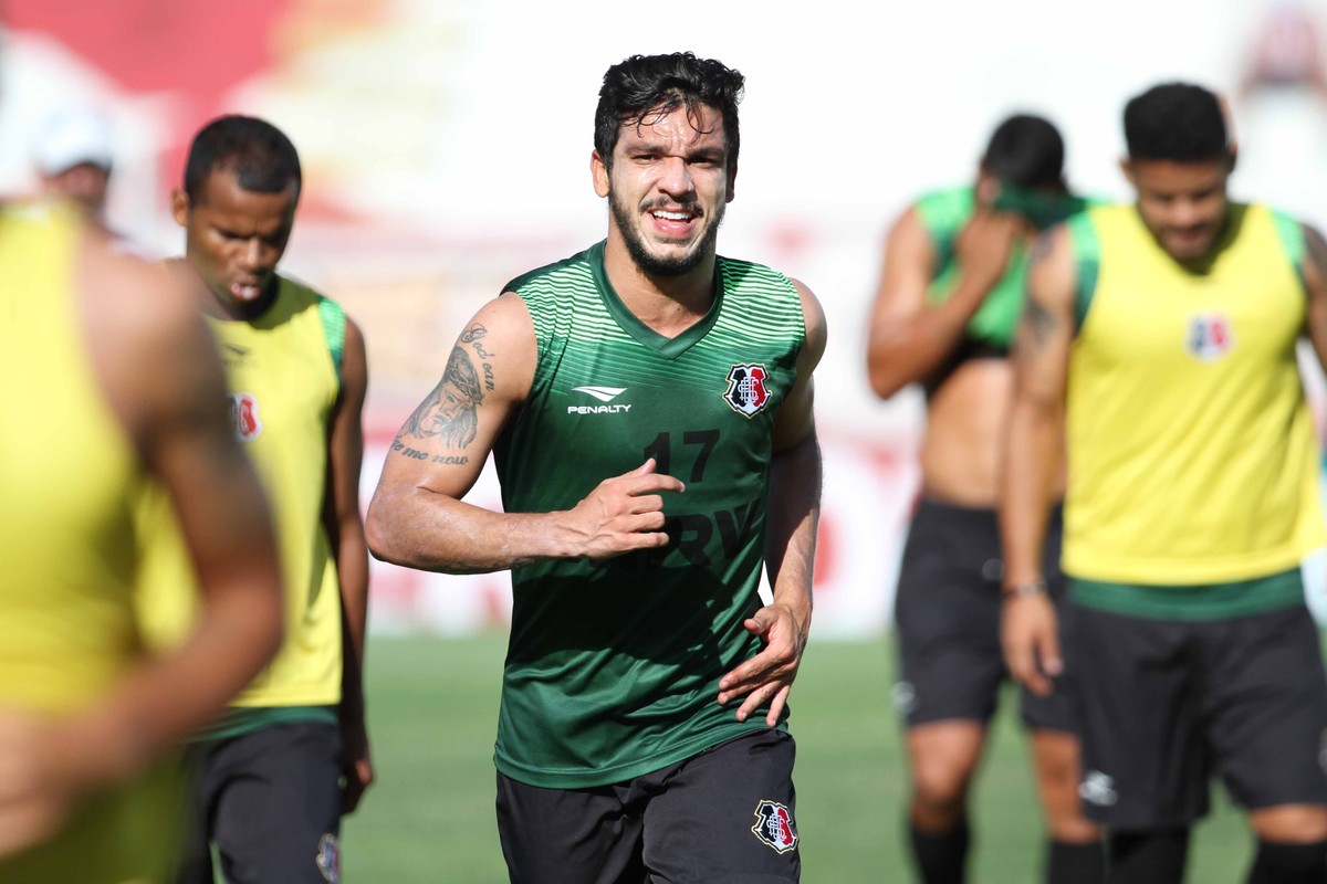 De volta ao Santa, Everton Santos aceita críticas da torcida: "Acostumado" | santa cruz | ge