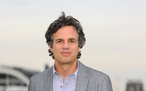 Ator que interpreta Hulk perde a carteira, mas fã devolve depois de ...