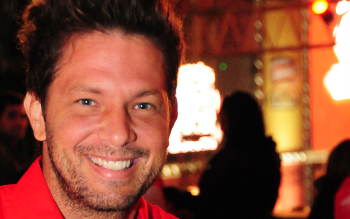 Ator Mario Frias é cotado para lugar de Regina Duarte na secretaria de ...