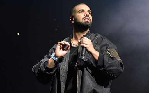 Drake é o primeiro artista a bater a marca de 50 bilhões de streams no ...