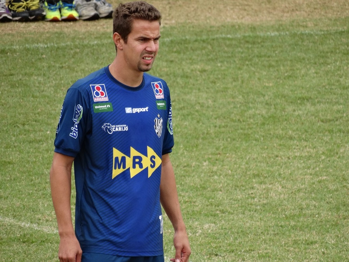Taubaté anuncia lateral Bruno Ré para elenco da Série A2 | vale do ...