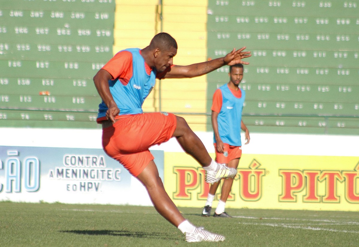 Felipe Rodrigues na lateral e Bigode no meio: Guarani abre semana com ...