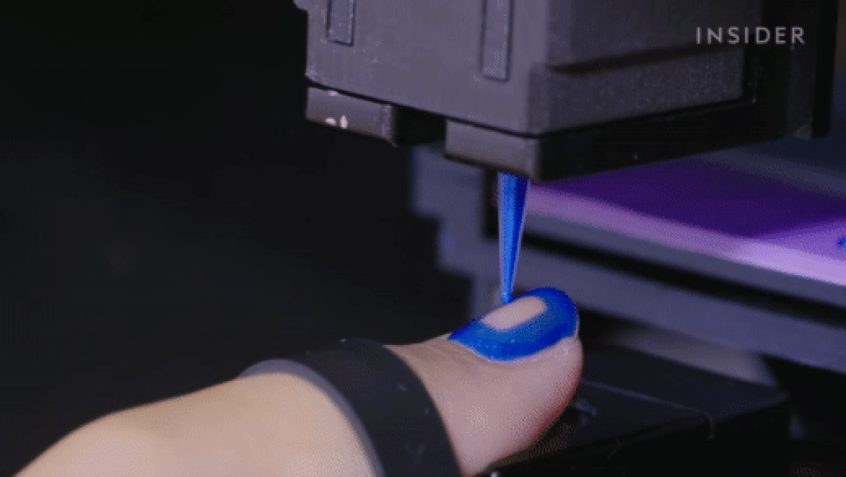 Robô manicure que pinta unhas em 10 minutos vira febre no TikTok ...