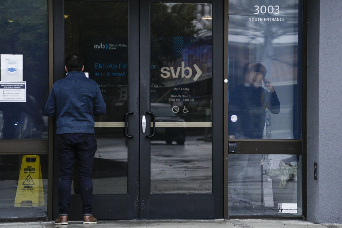 EUA vão desmembrar SVB e buscam vendas separadas de private banking e ...