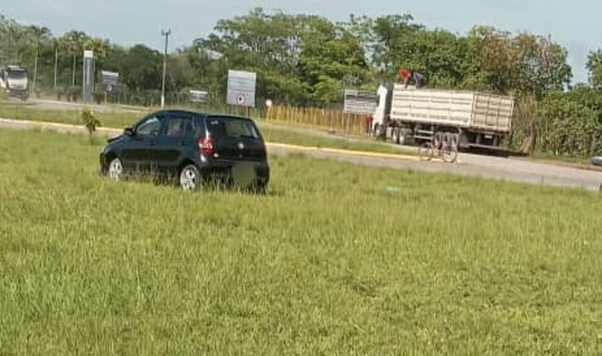 Homem morre ao ser atropelado por carro em Resende | Sul do Rio e Costa Verde | G1