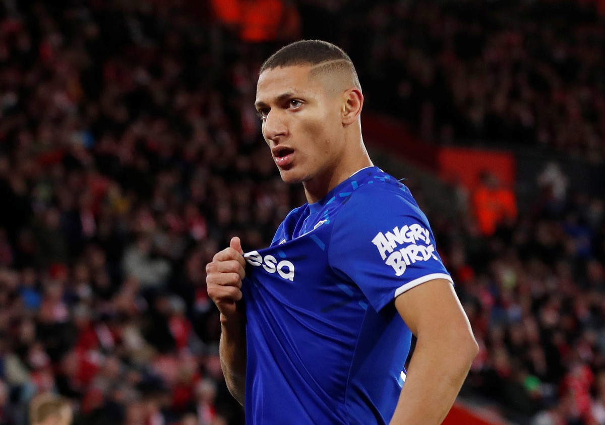 Richarlison marca, e Everton volta a vencer fora de casa após oito ...