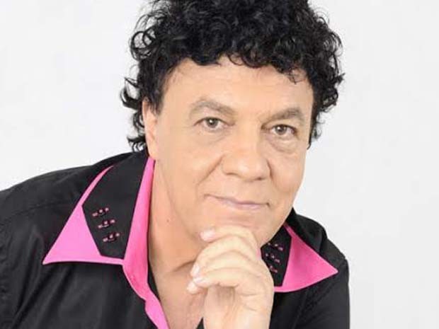G1 - Wanderley Cardoso faz show gratuito para o Tardes de Domingo em ...
