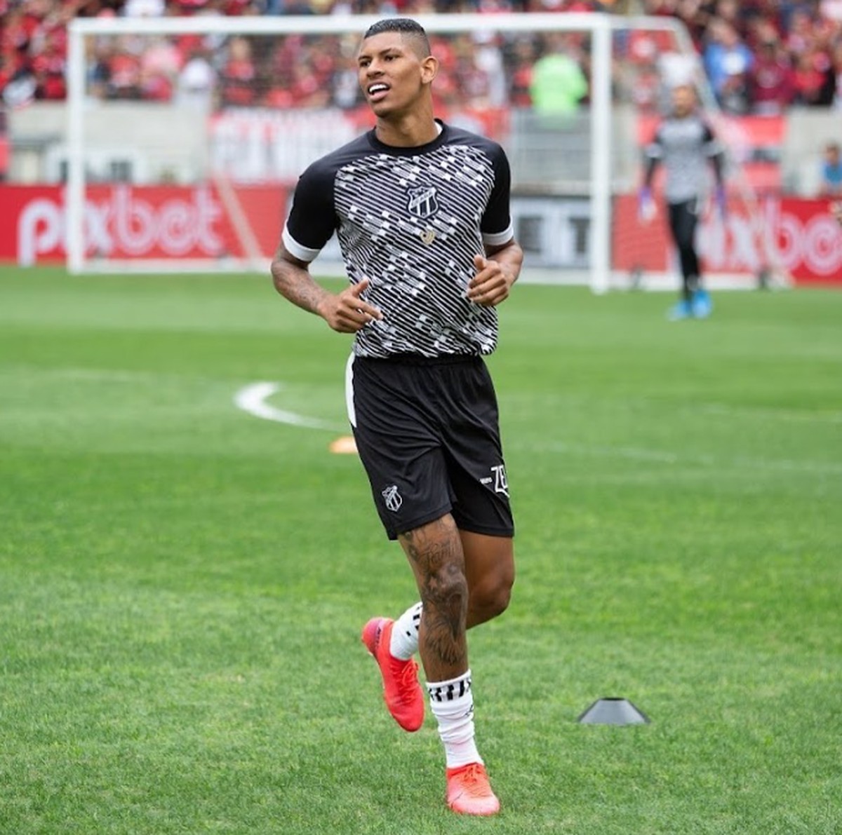 Ceará negocia zagueiro Marcos Victor por R$ 3,9 milhões | futebol | ge