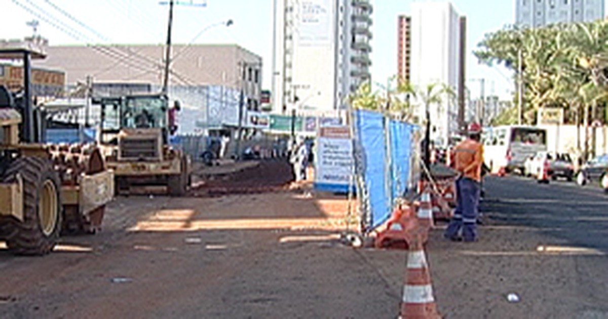 G1 - Obras do Água Viva na região central de Uberaba entram em recesso ...