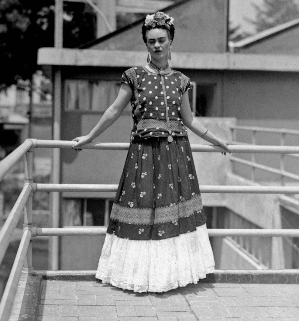 Popularidade de Frida Kahlo dispara, mas família luta para gerir legado ...