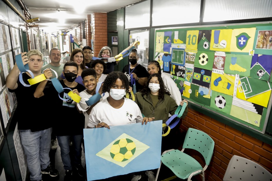 Colégio Estadual Professor Antonio Maria Teixeira Filho - FDPLEARN