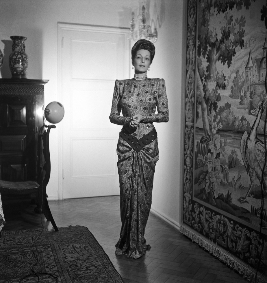 Fora de catálogo há 50 anos, poesia de Adalgisa Nery está de volta às ...