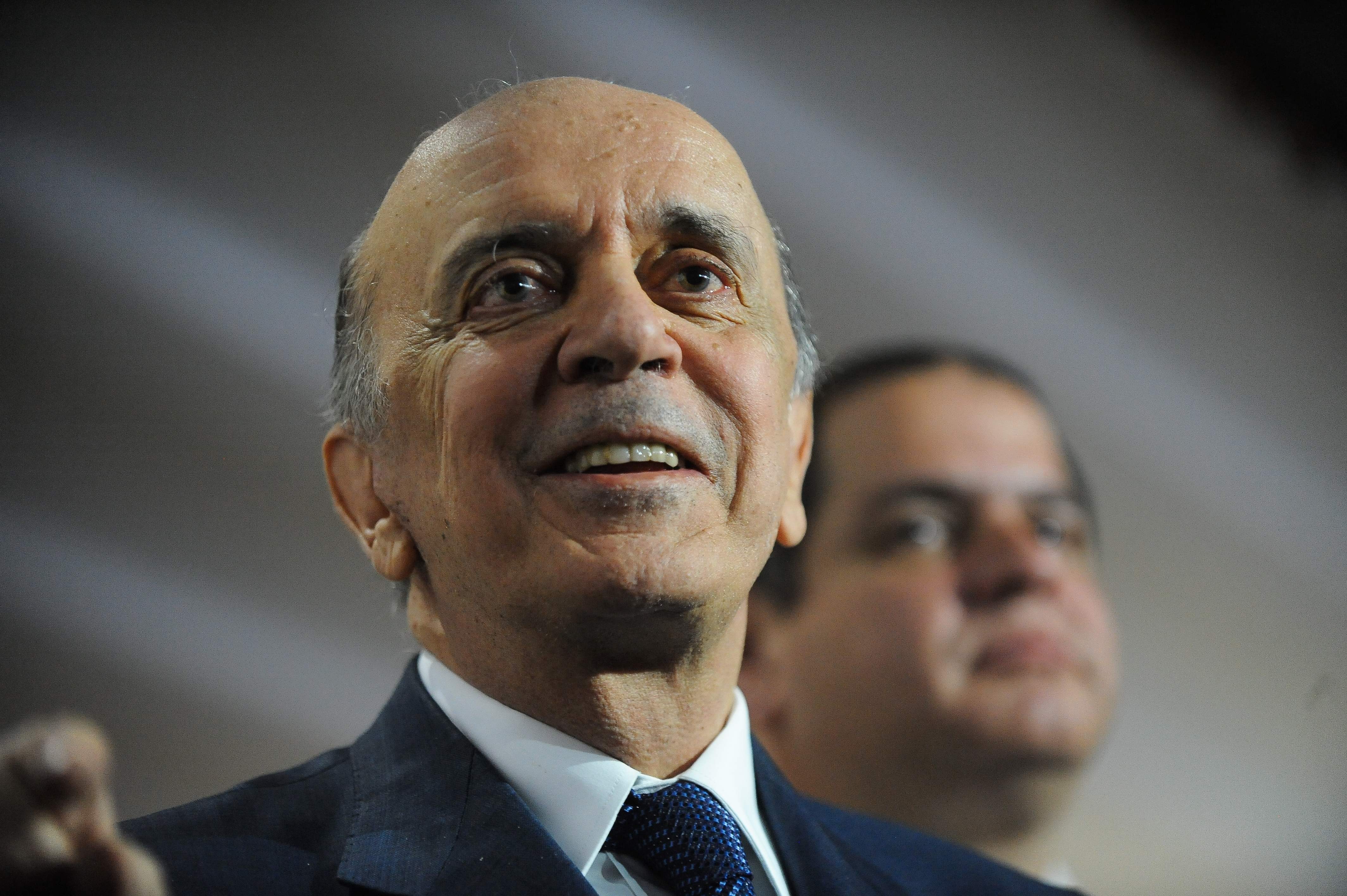 Ministro de Temer, José Serra tem procurado ficar longe das brigas ...