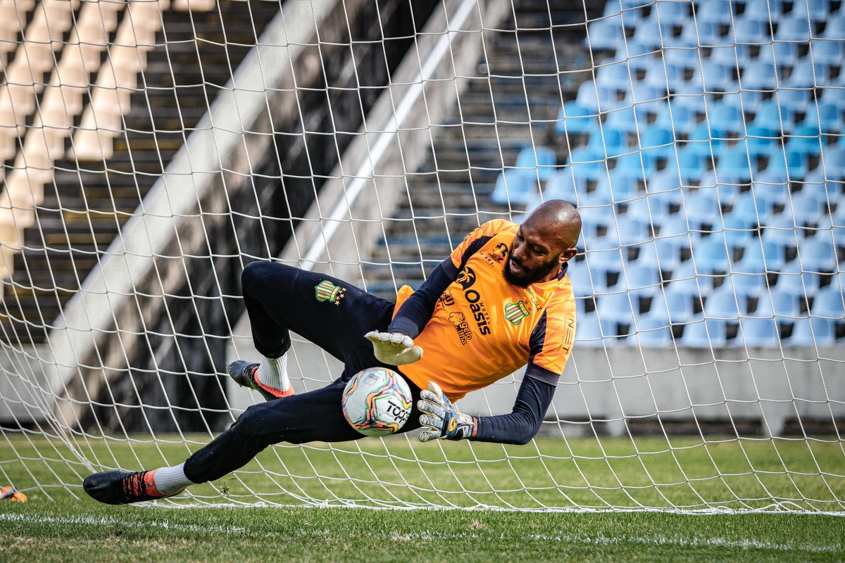 Com Mota suspenso e sem Gustavo, Sampaio deve ter Neguet como titular ...